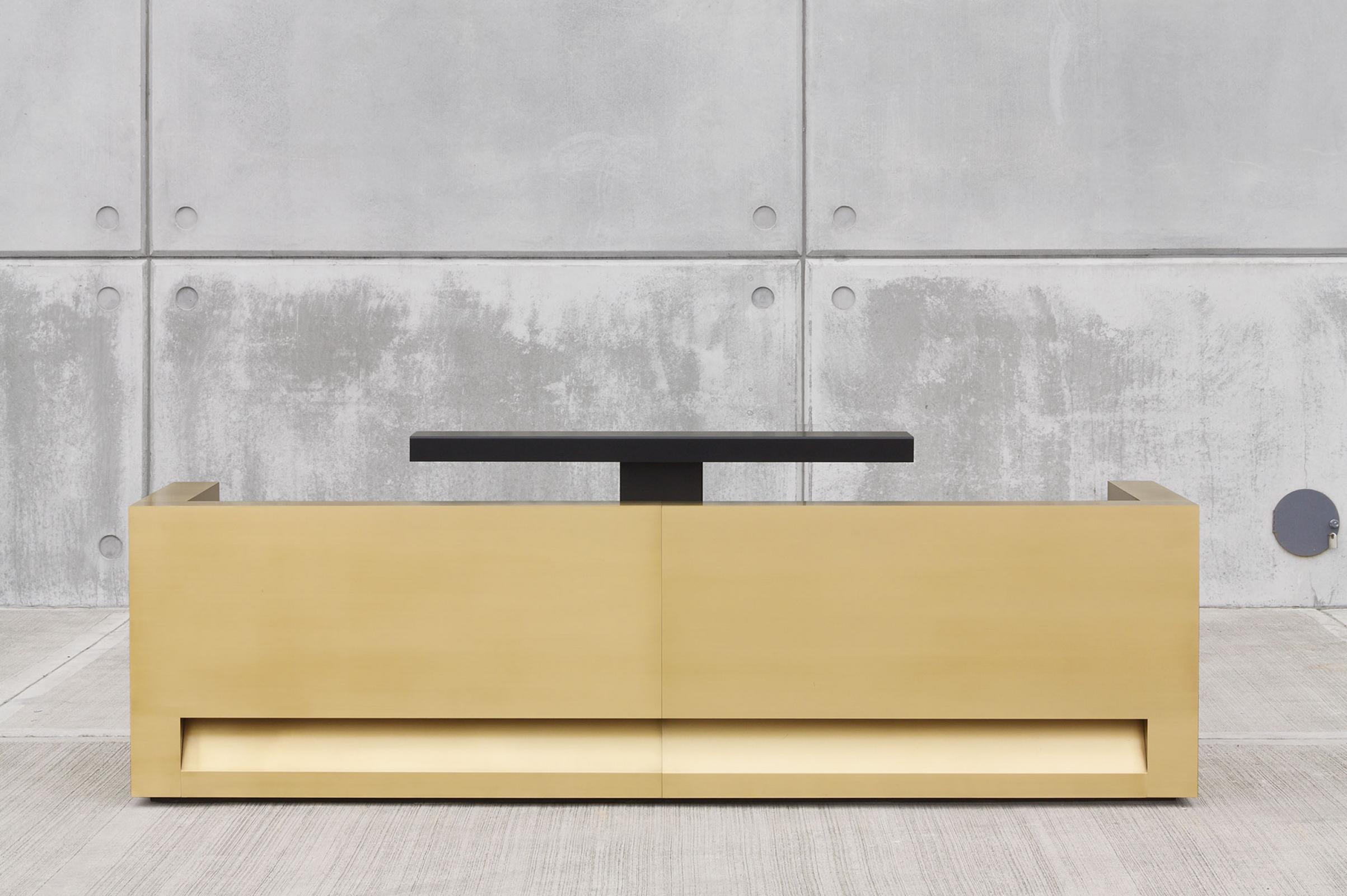 Isomi Kin Reception Desk - High Quality Reception Desk | MSL Interiors