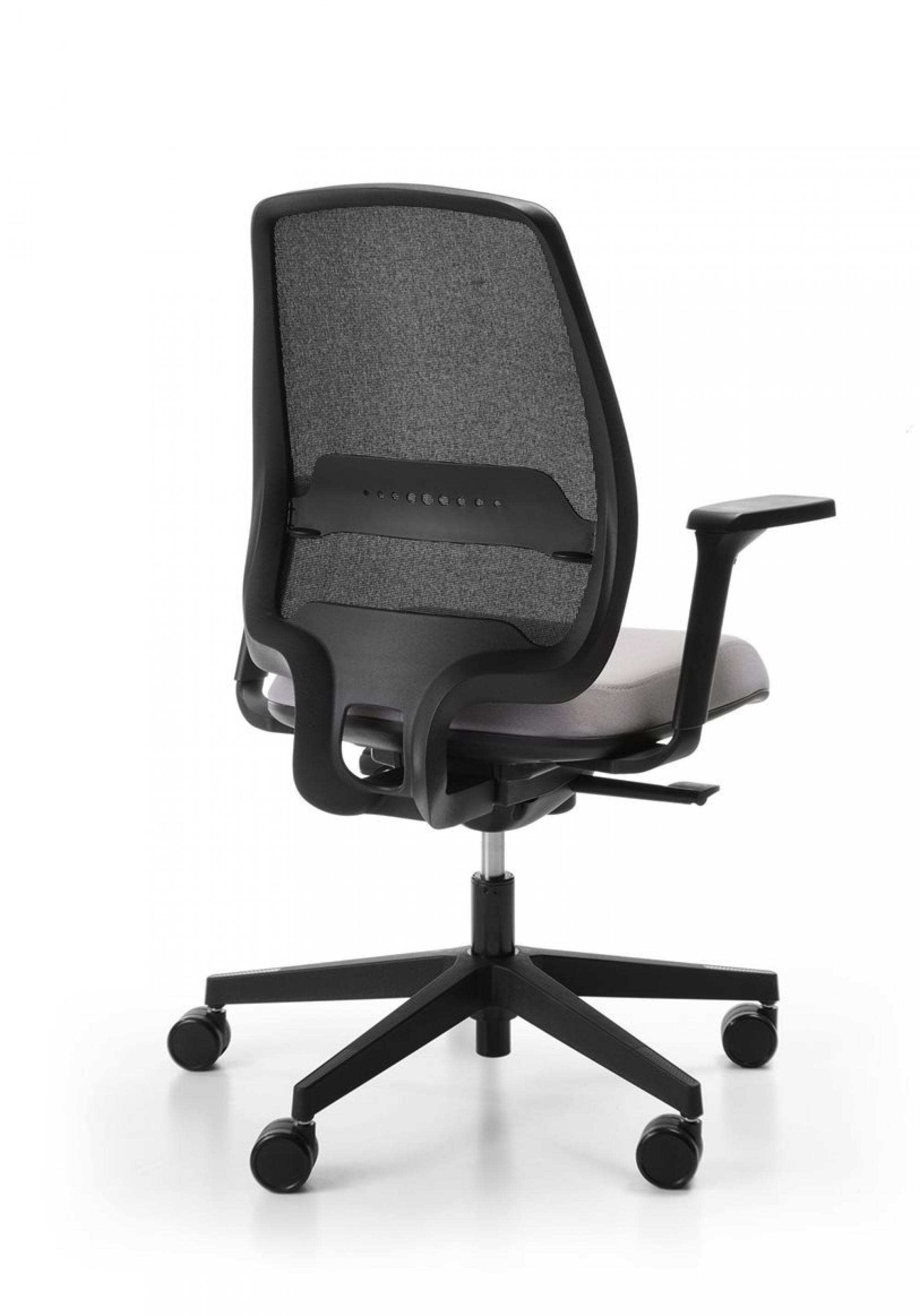 Momo Swivel Chair - Bejot - Comfortable Working Chair | MSL Interiors