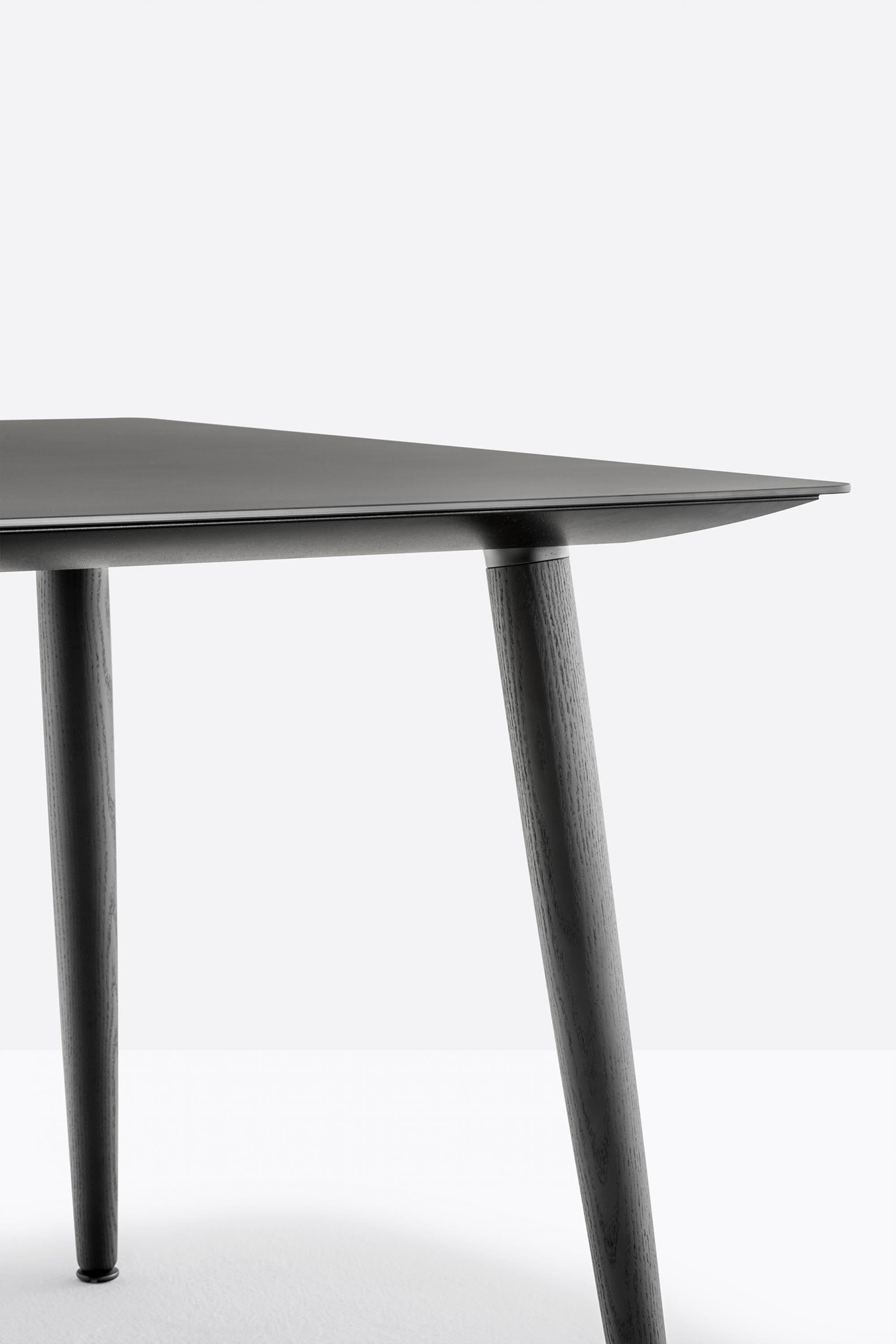 Babila Table - Pedrali - Italian Contemporary Tables | MSL Interiors
