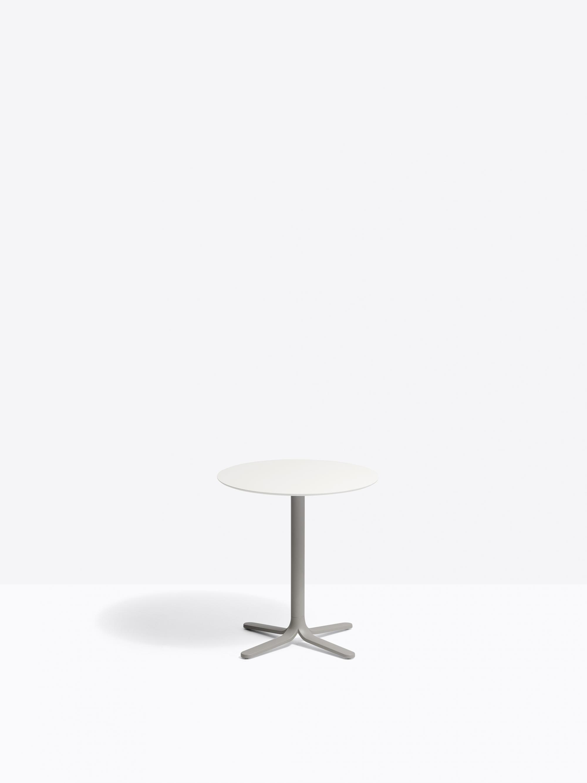 Fluxo Table - Pedrali - Italian Contemporary Bistro Tables | MSL Interiors