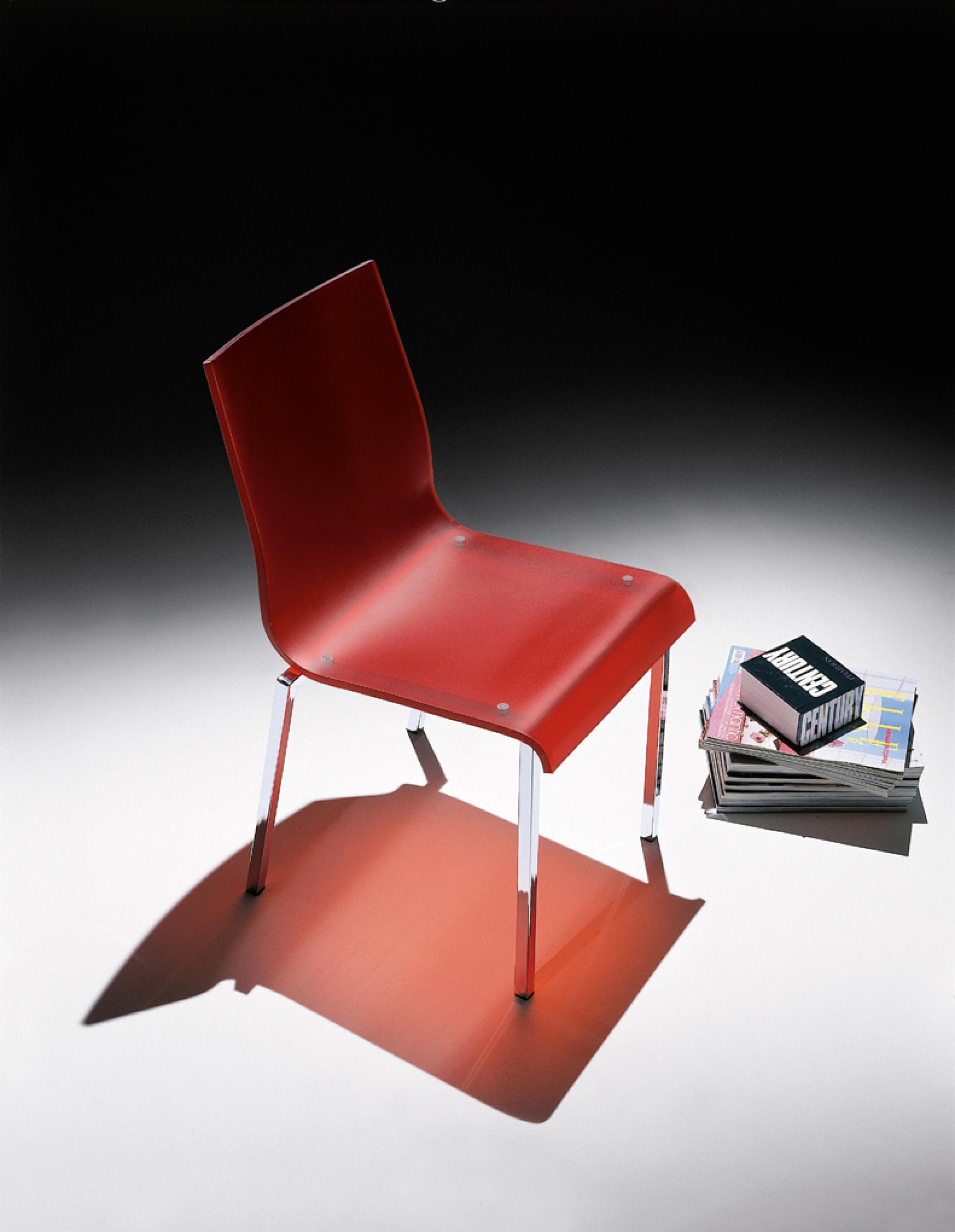 Kuadra Chair Contemporary Seating | MSL Interiors