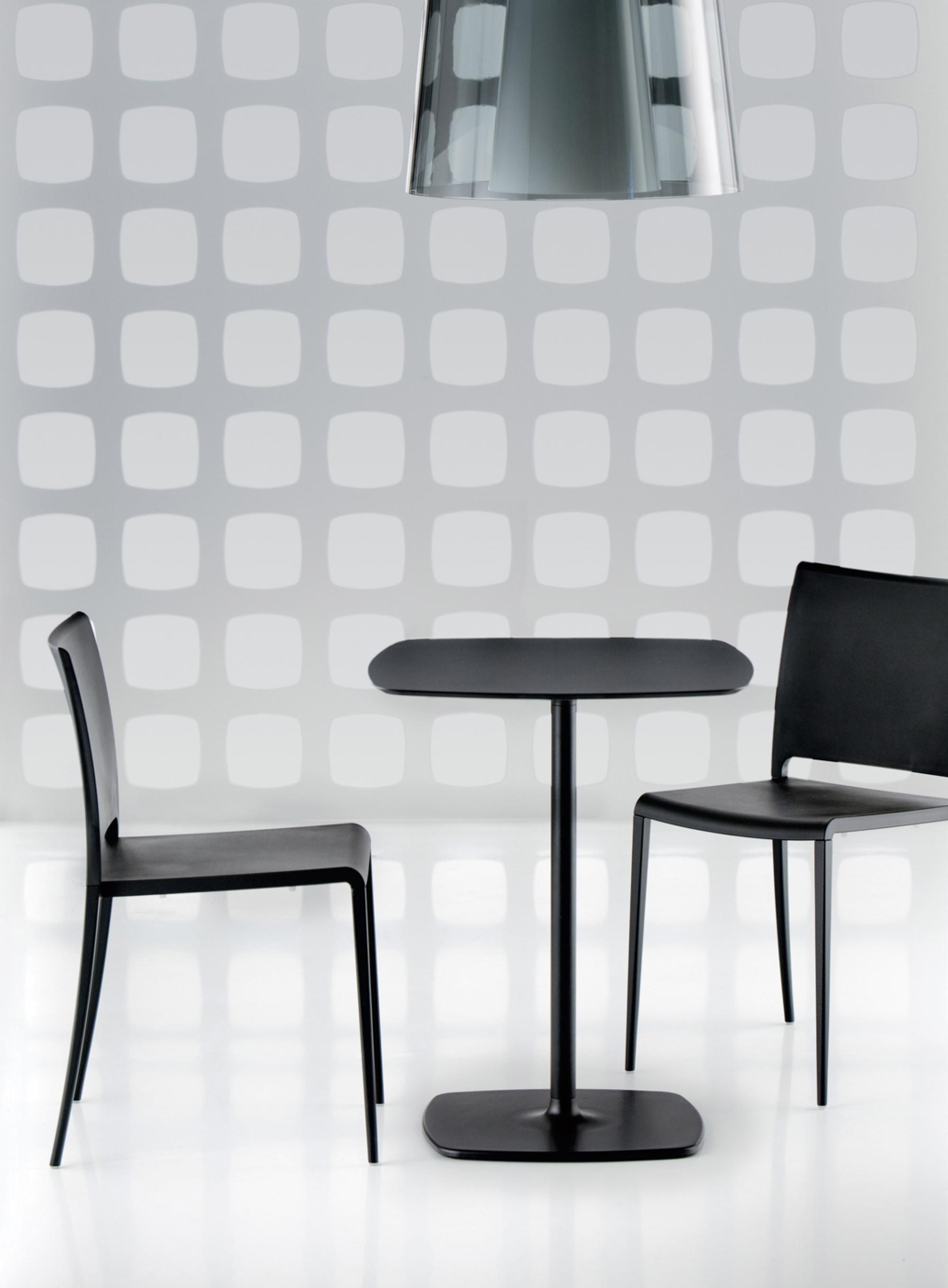 Pedrali Stylus Table - Italian Cafe and Bistro Tables | MSL Interiors