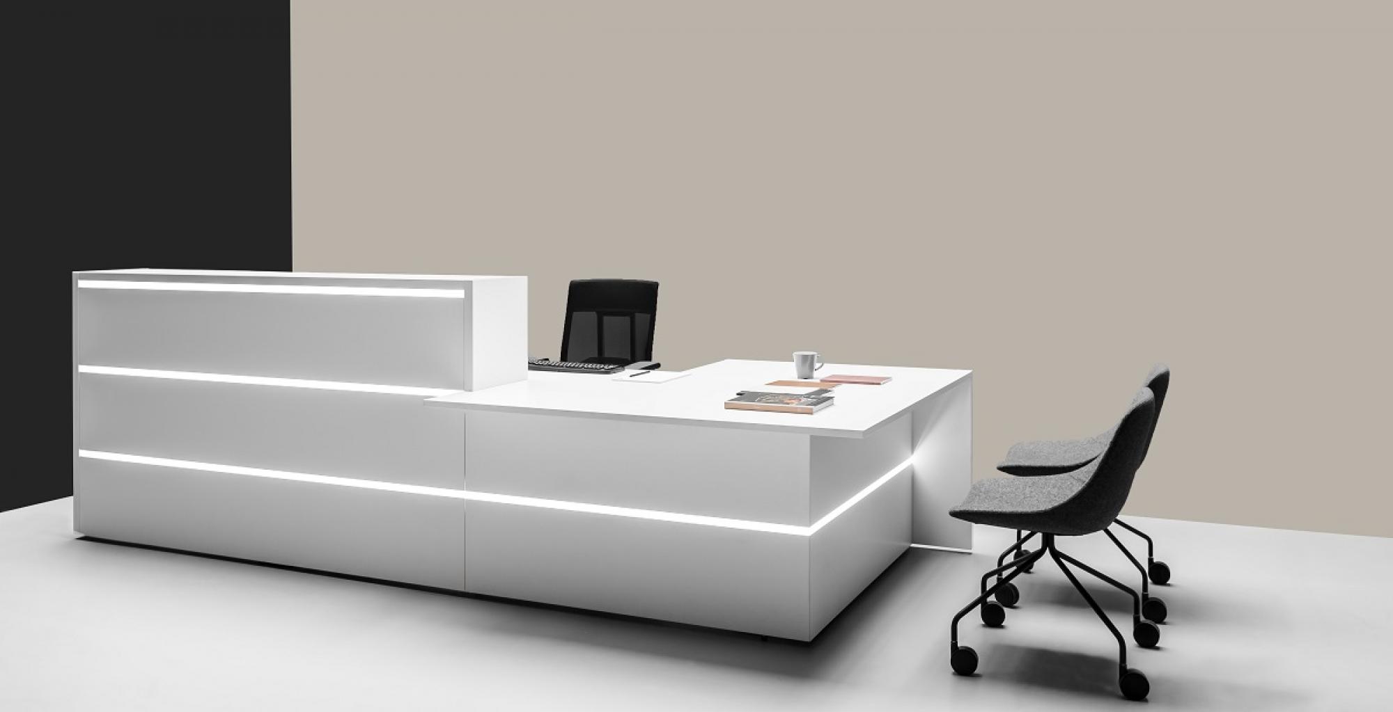 Balma Tresta Reception Counter - Illuminated linear reception desk ...