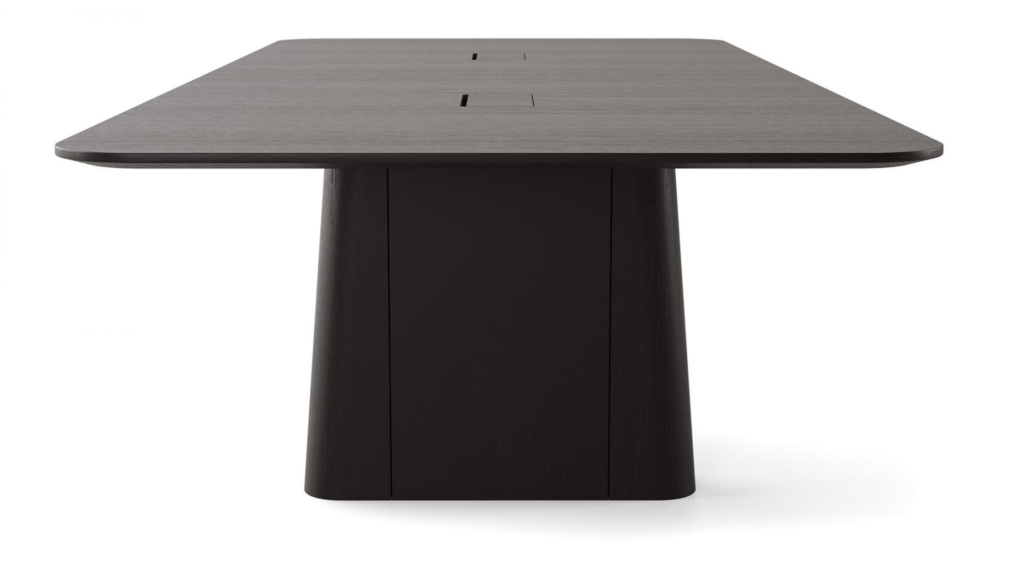 Totem Table | MSL Interiors